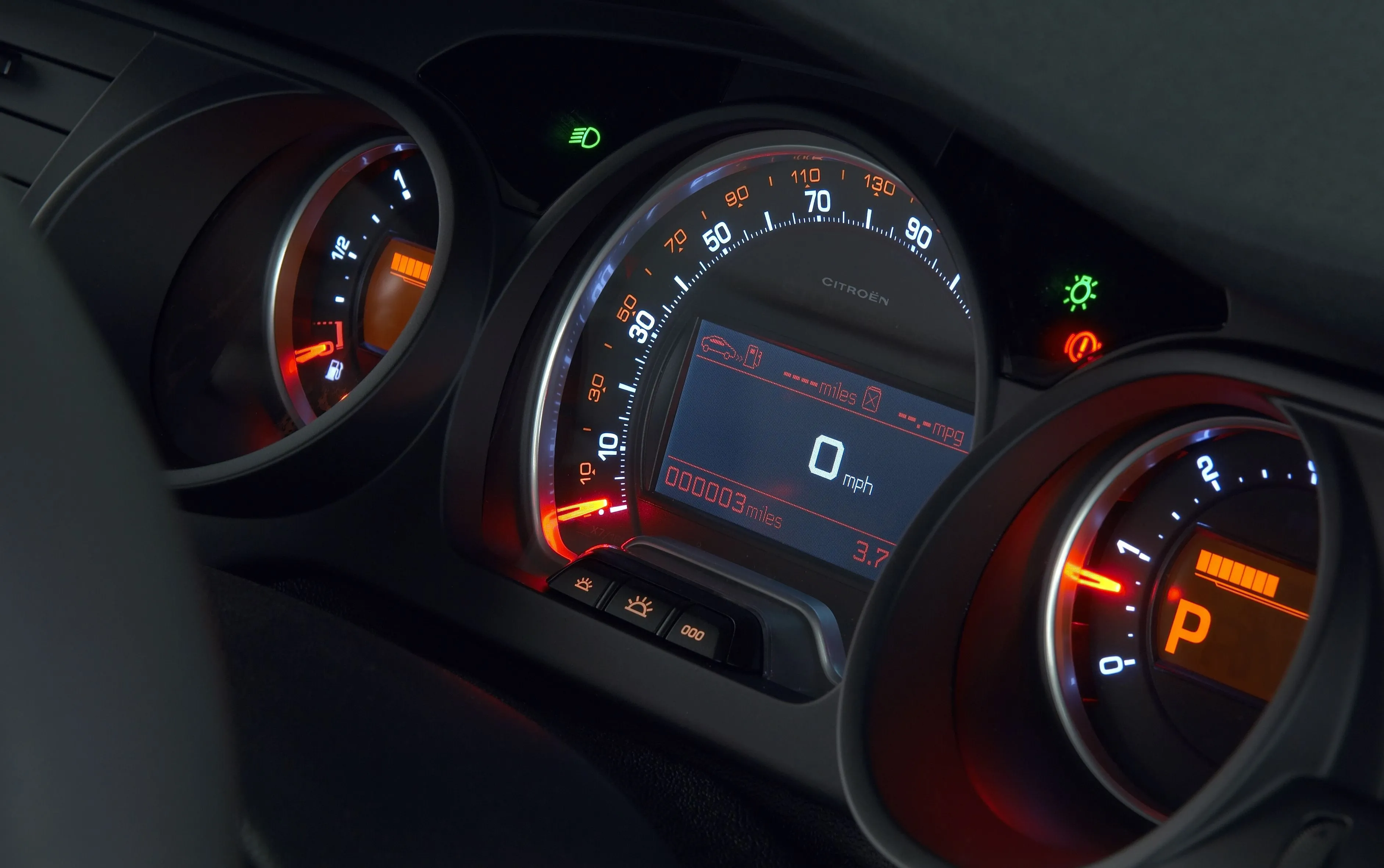 Renault Clio, Peugeot 308 czy Citroen C5? Oto najlepsze francuskie auta ...