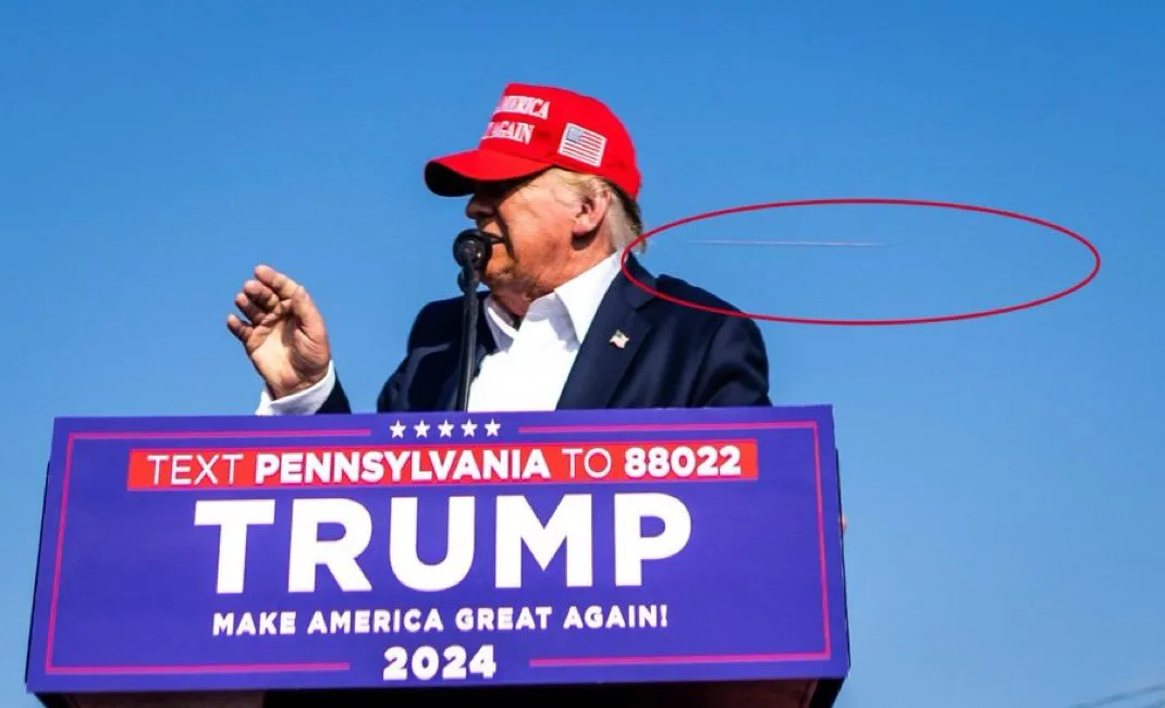 Zdjęcie lecącej kuli. D. Trump postrzelony. Zginęły dwie osoby. Dwie są ...