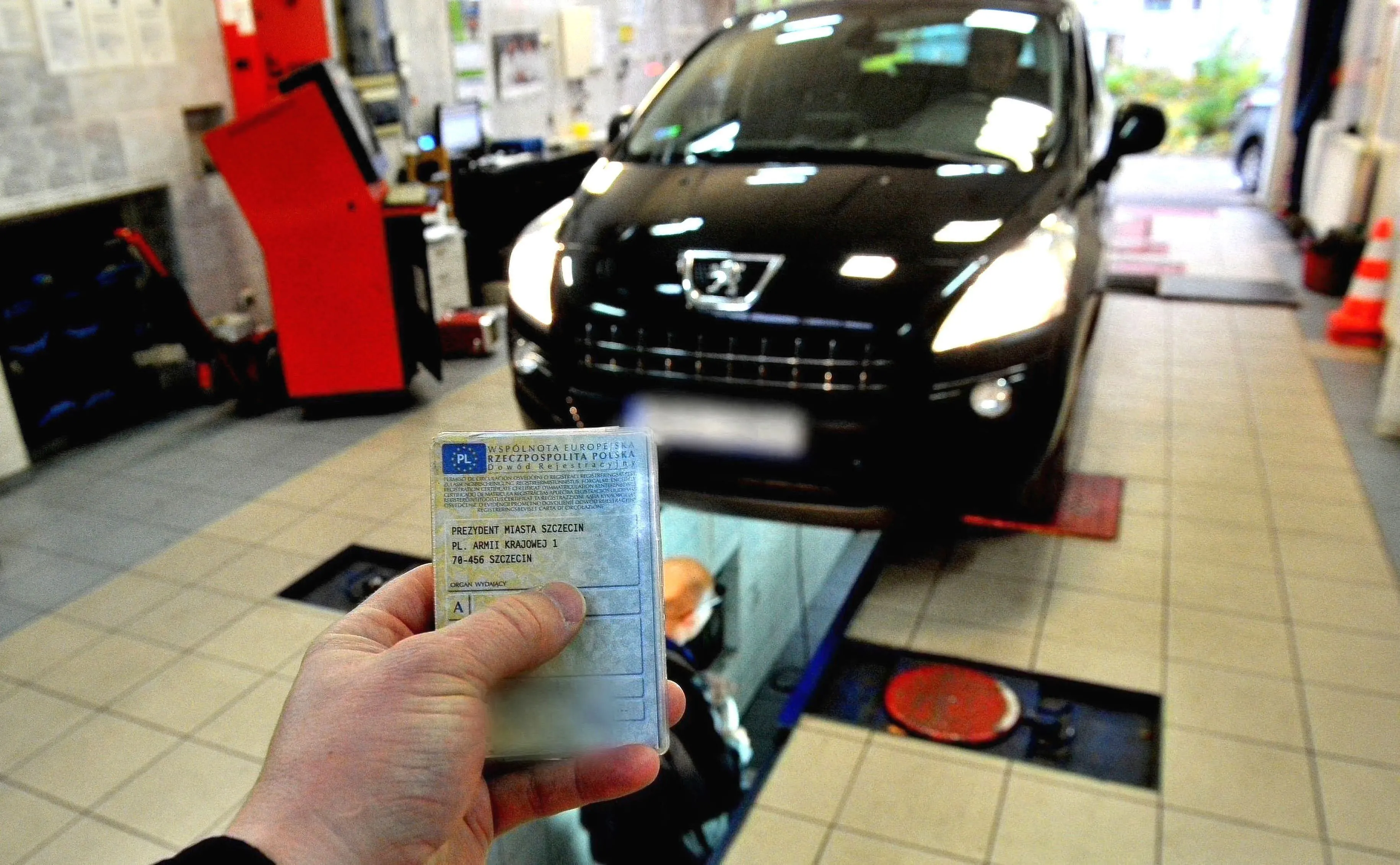 Nowe badanie auta. Wchodzą duże zmiany. Żegnaj dowód rejestracyjny ...