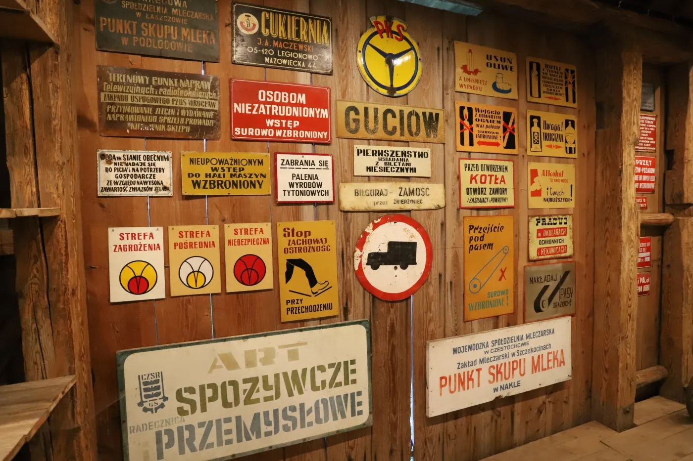 Quiz dla wychowanych przed 1989 rokiem. Cofnij się do czasów PRL i ...