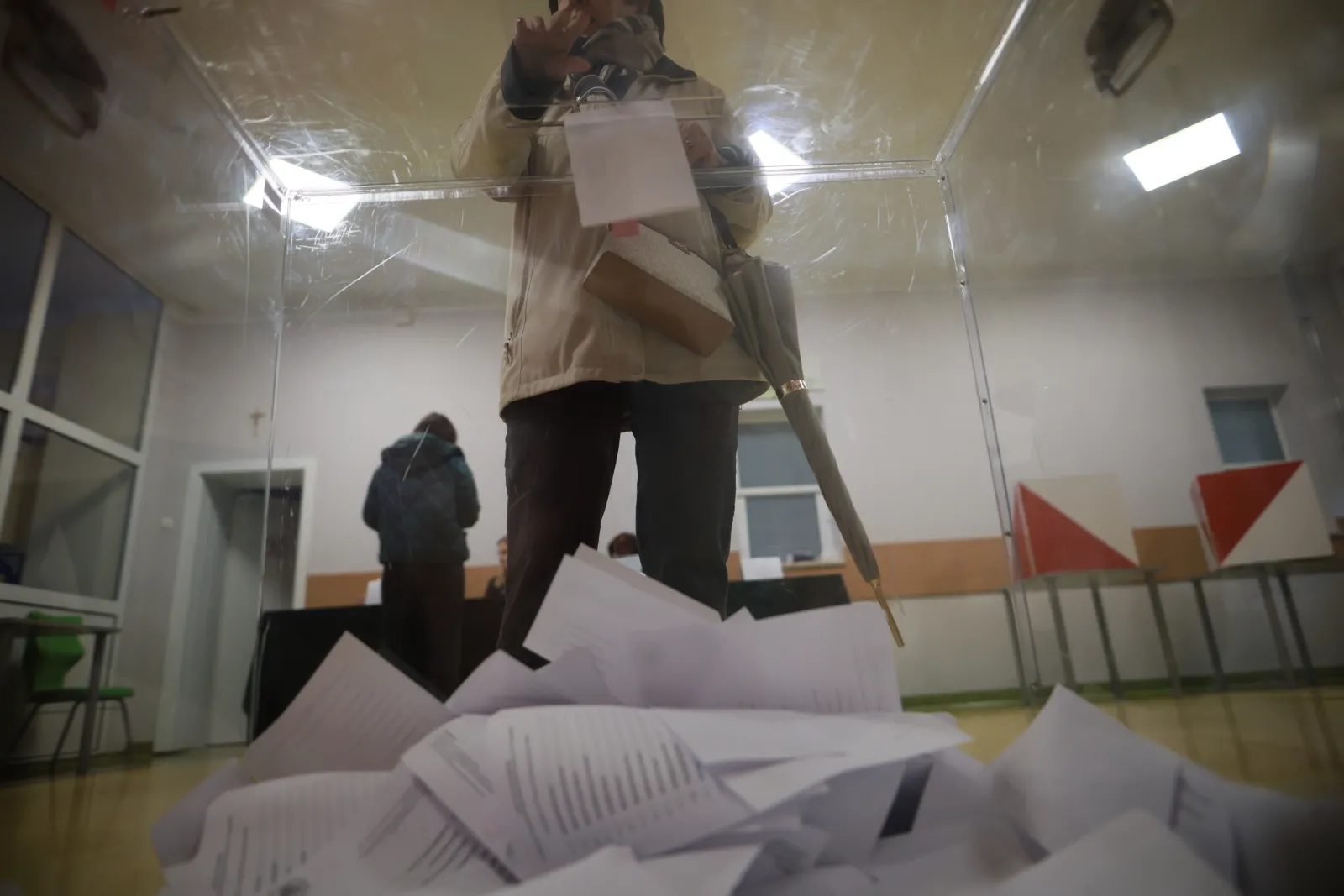 Wybory prezydenckie 2025: Jak głosowały miasta, a jak wieś? Wyniki exit ...
